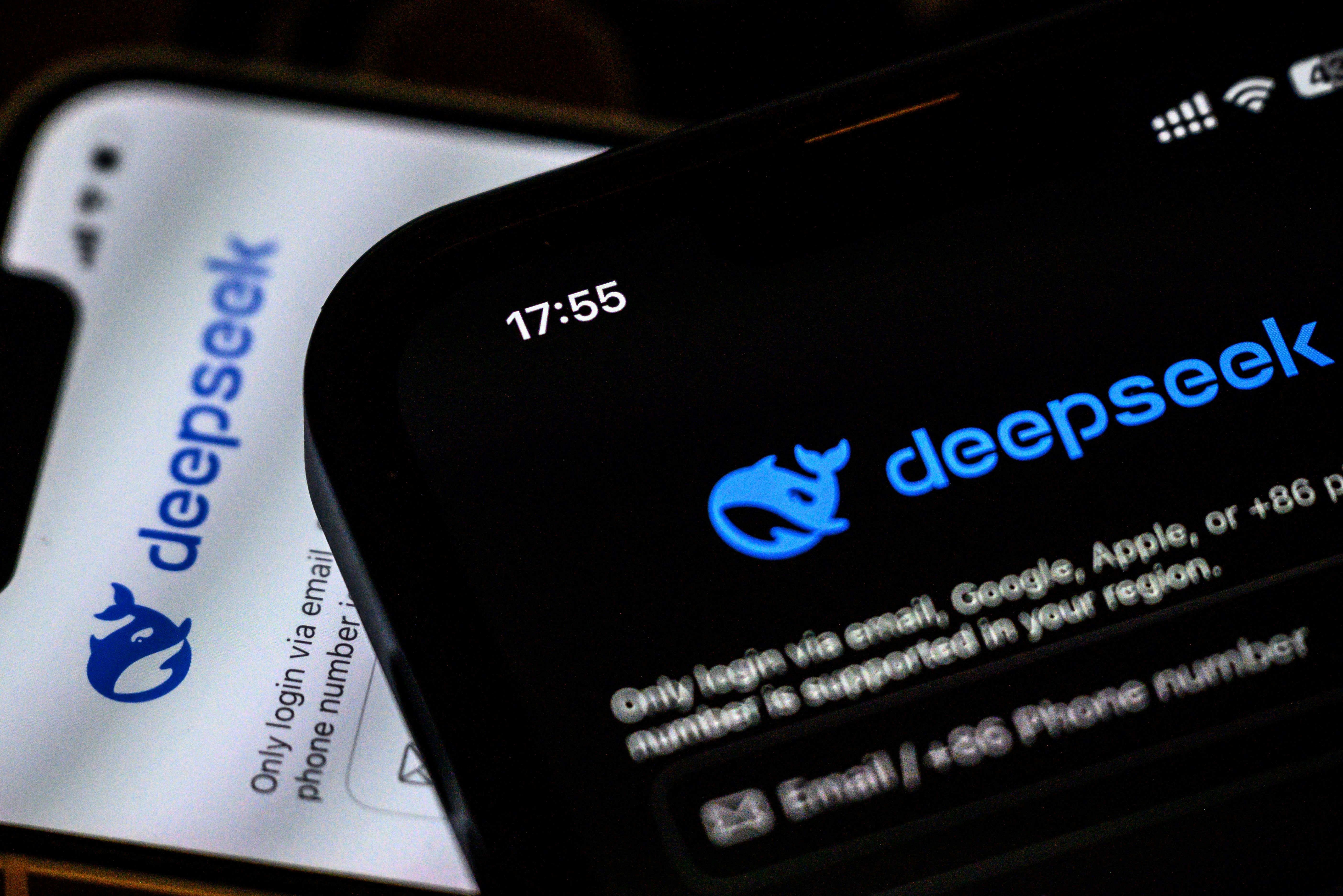 US to ban DeepSeek on government devices | Al Bawaba
